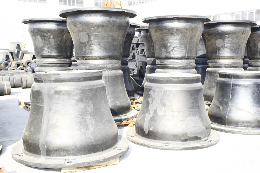 High Performance Cone Fender Systems - MAX Groups Marine